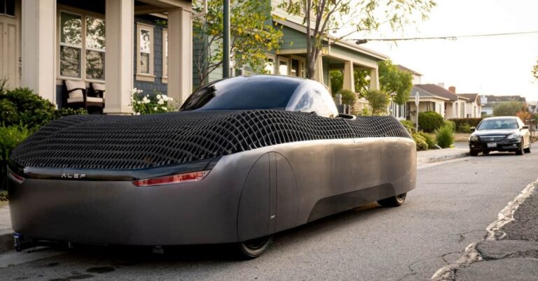 Pirmasis „tikras“ elektrinis skraidantis automobilis čia galėtų būti ...